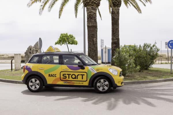 Tu carnet de coche fácil y rápido | RACC Start